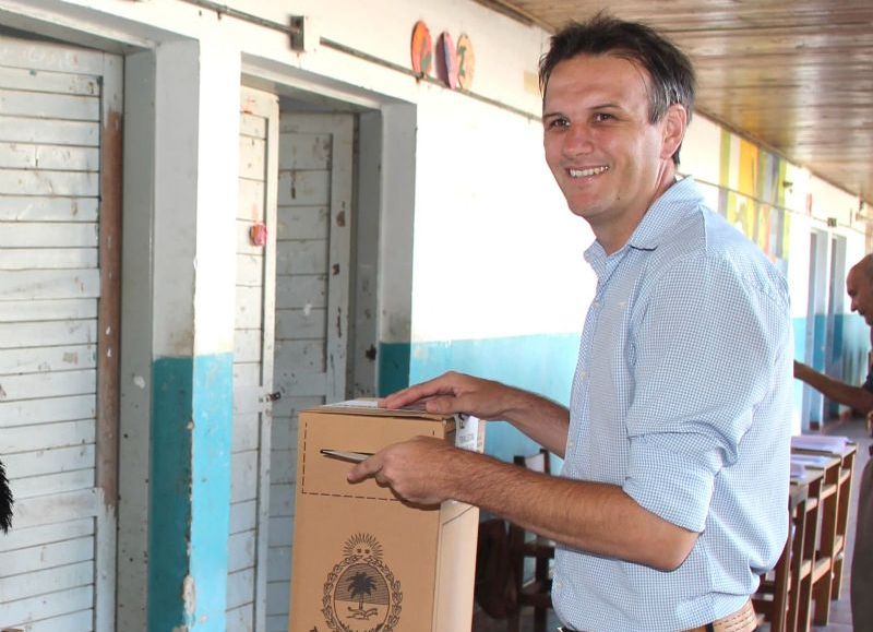 Fernando Cuadra y Juntos por el Cambio celebran en Fontana