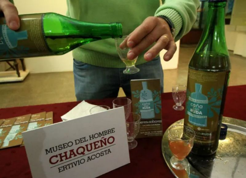 Ritual de invierno: caña con ruda, protección y buena fortuna