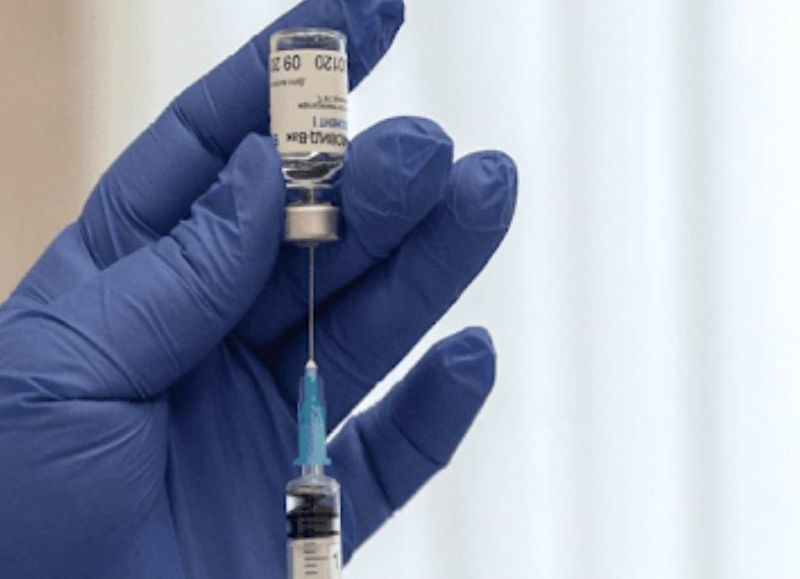 Comienza el operativo de Vacunación en la Plaza 25 de Mayo y Parque de ...